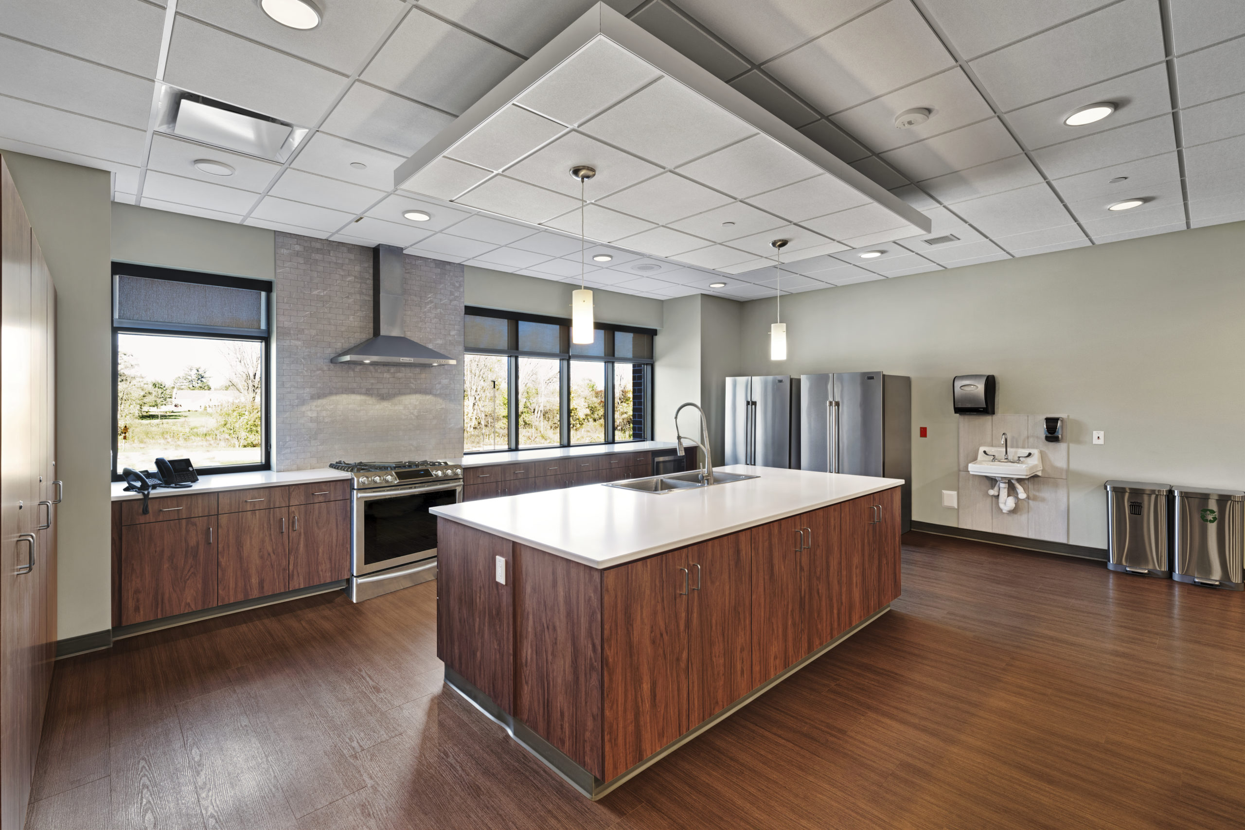 Suamico Public Safety Building – Wendel – Five Bugles Design