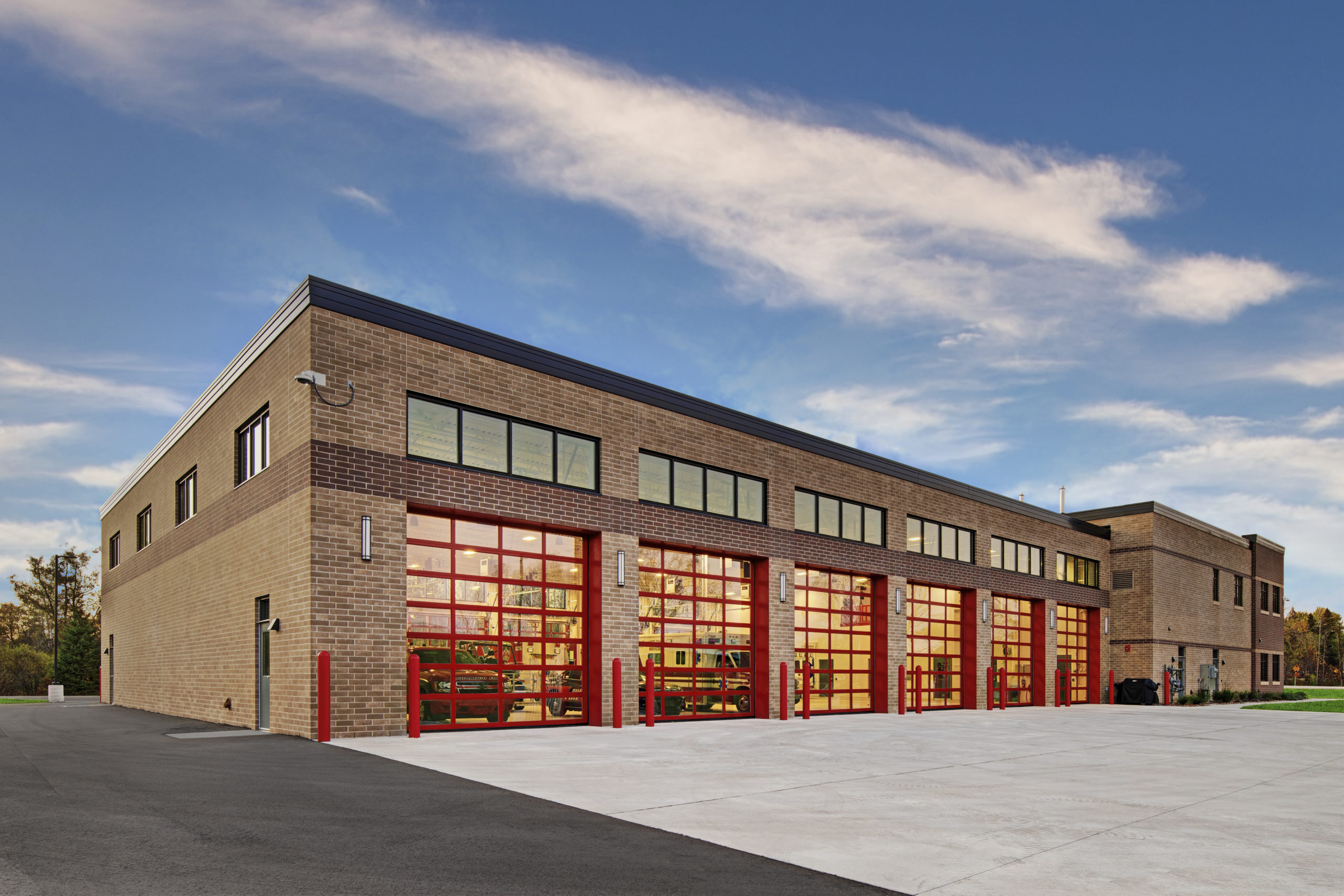 Suamico Public Safety Building – Wendel – Five Bugles Design